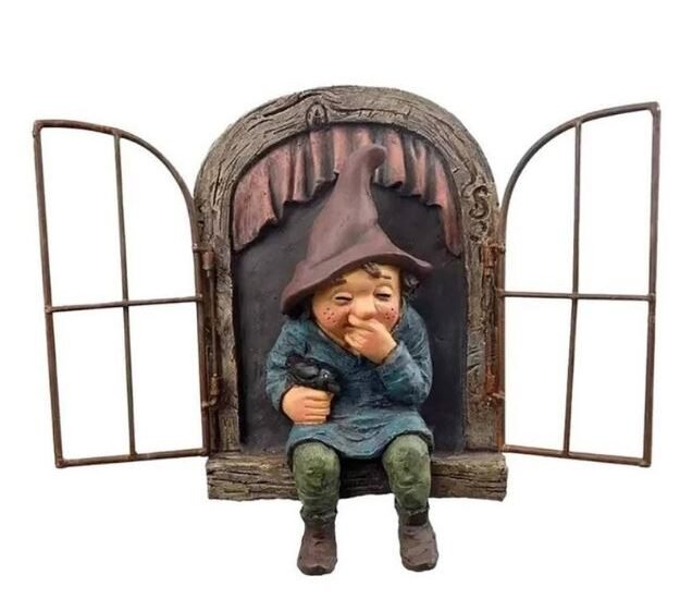 Best window gnome collection available at reasonable price.