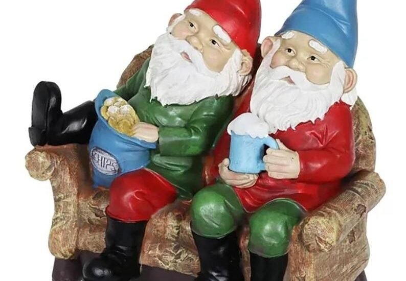 Gnomes Eating Chips And Drinking Beer - The Gnome Shop